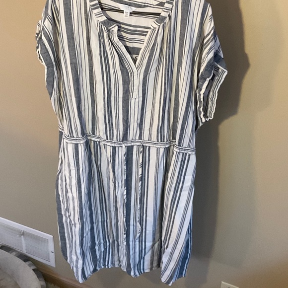 Time and Tru | Dresses | Time And Tru Blue And White Striped Midi Dress ...